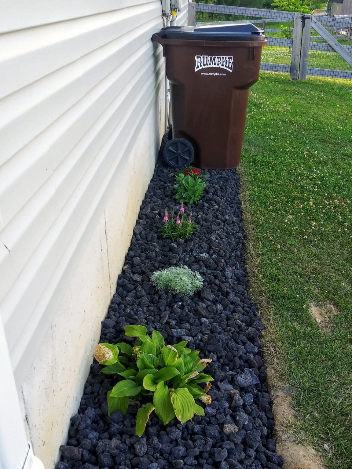 Lava Rocks For Landscaping: Prettying Up The Side Of The House - DIY ...
