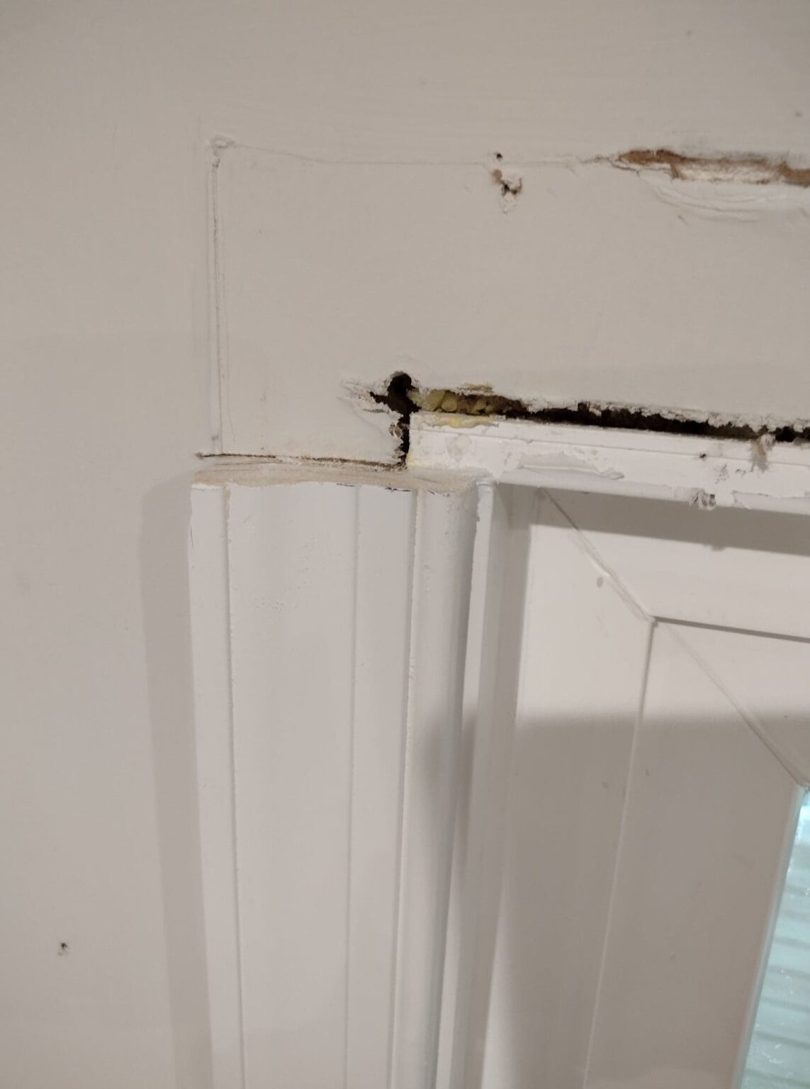 Barn Door Tutorial - DIY Couple Blog