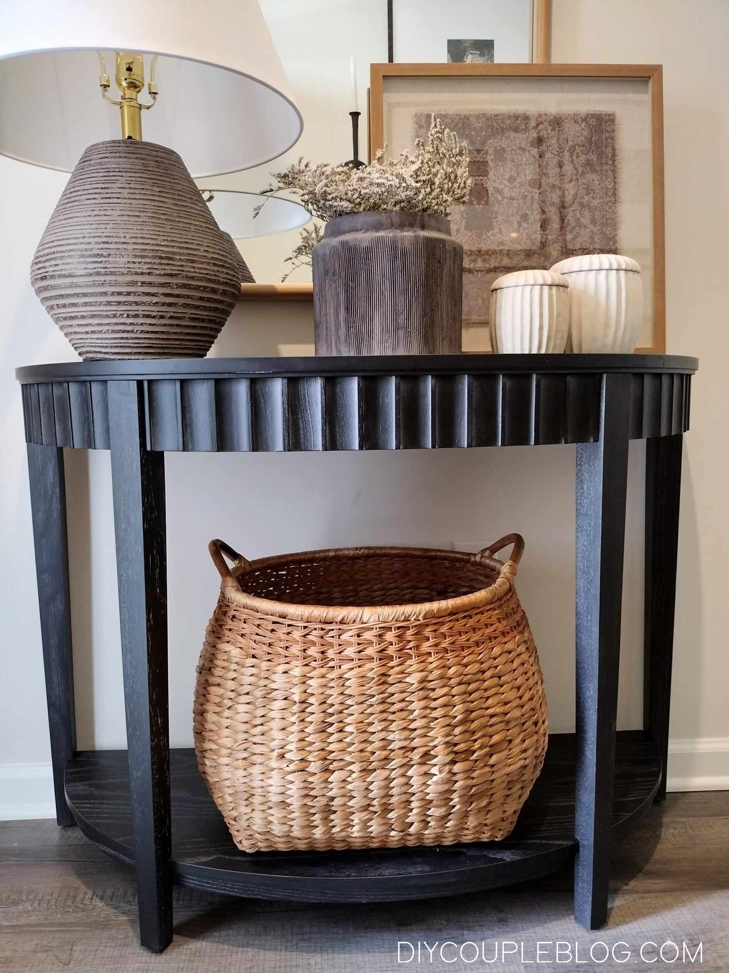 Our Small Entryway Design (A Gorgeous Solution To Small Spaces) - DIY ...